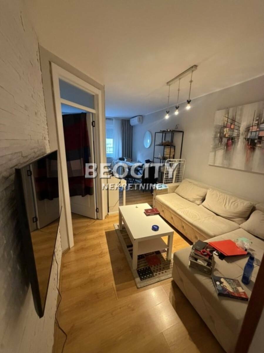 Dvosoban stan, Novi Sad - Centar | Prodaja · 39m² · 165.000€