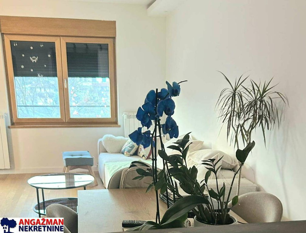 Trosoban stan, Beograd - zelena avenija | Prodaja · 71m² · 320.000€
