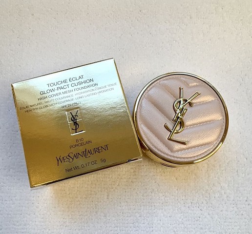 Yves Saint Laurent Cushion Kremasti i Kameni Puder