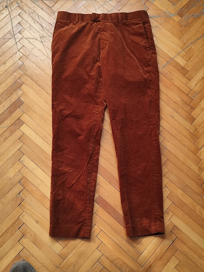 RETKO Prava cigla boja plisane pantalone H&M