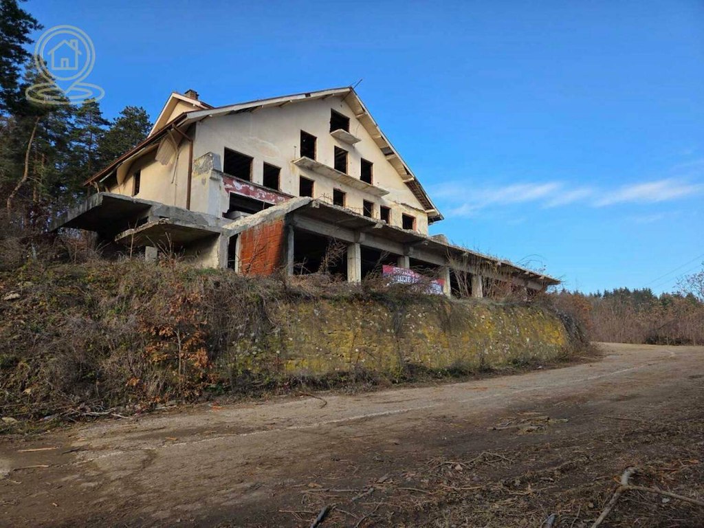 Kuća, Merošina | Prodaja · 1600m² · 1.000.000€