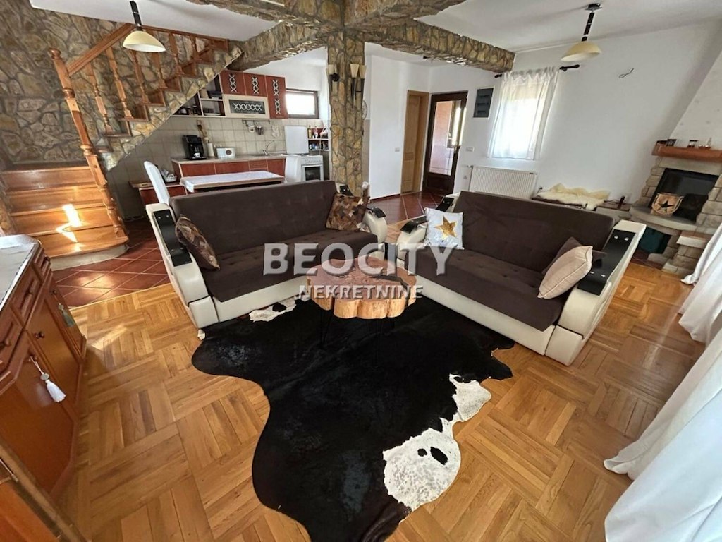 Kuća, Čajetina - Čajetina | Prodaja · 145m² · 199.000€