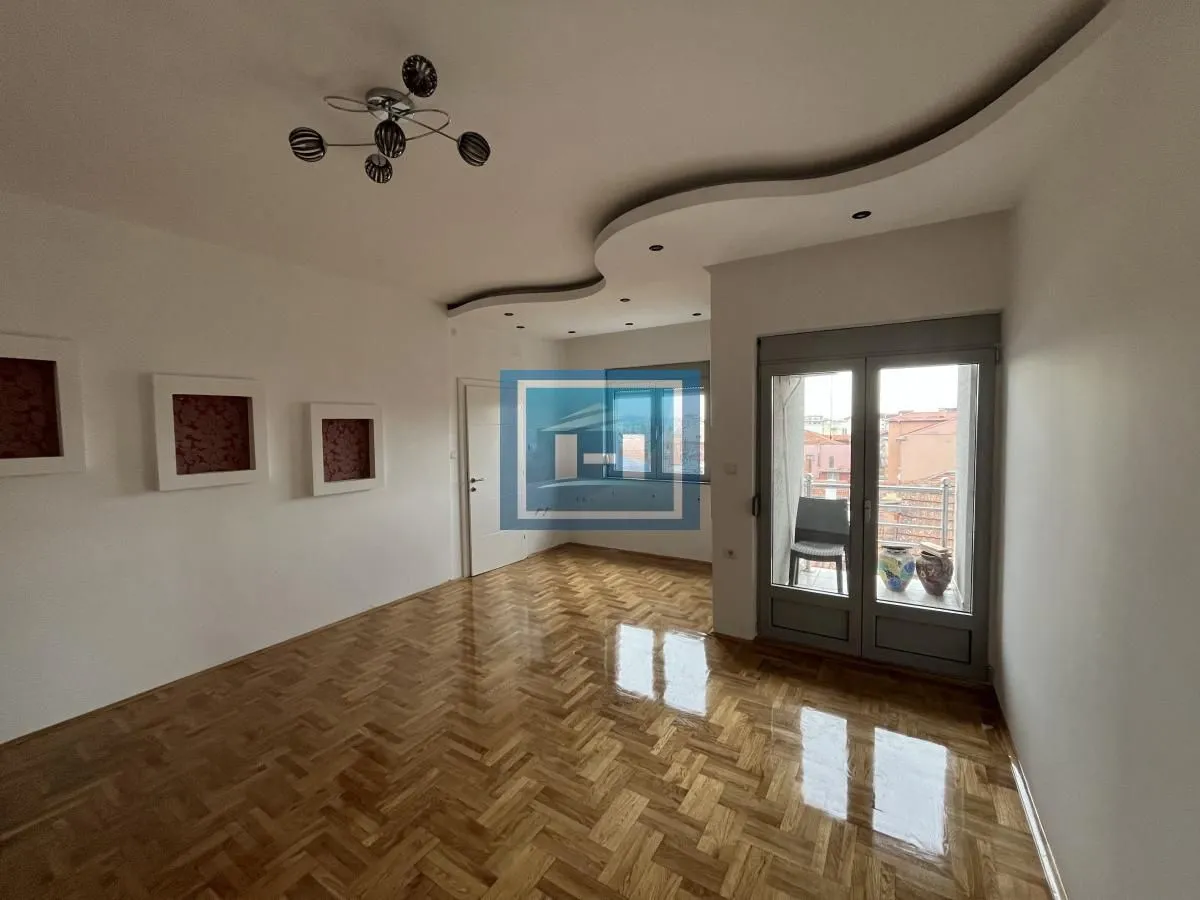 Prodaja, garsonjera, 31m², Centar, Paraćin