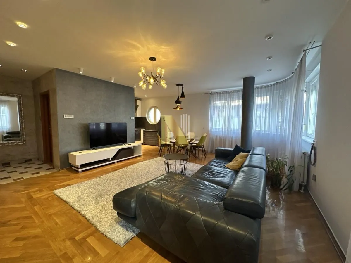 Prodaja, četvorosoban stan, 161m², Bulevar Oslobodjenja, Novi Sad Sve Podlokacije