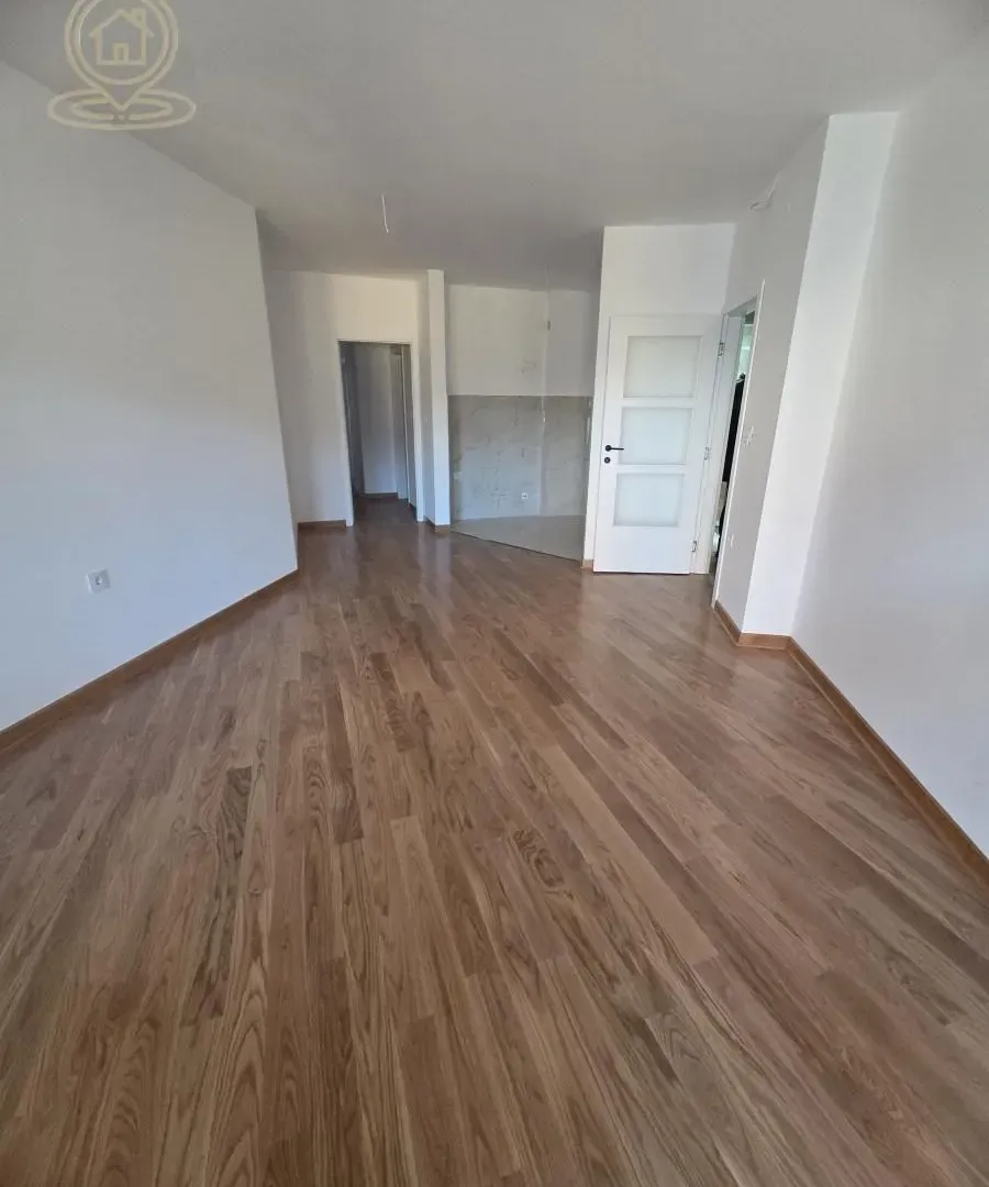 Prodaja, četvorosoban stan, 88m², Medijana, Niš
