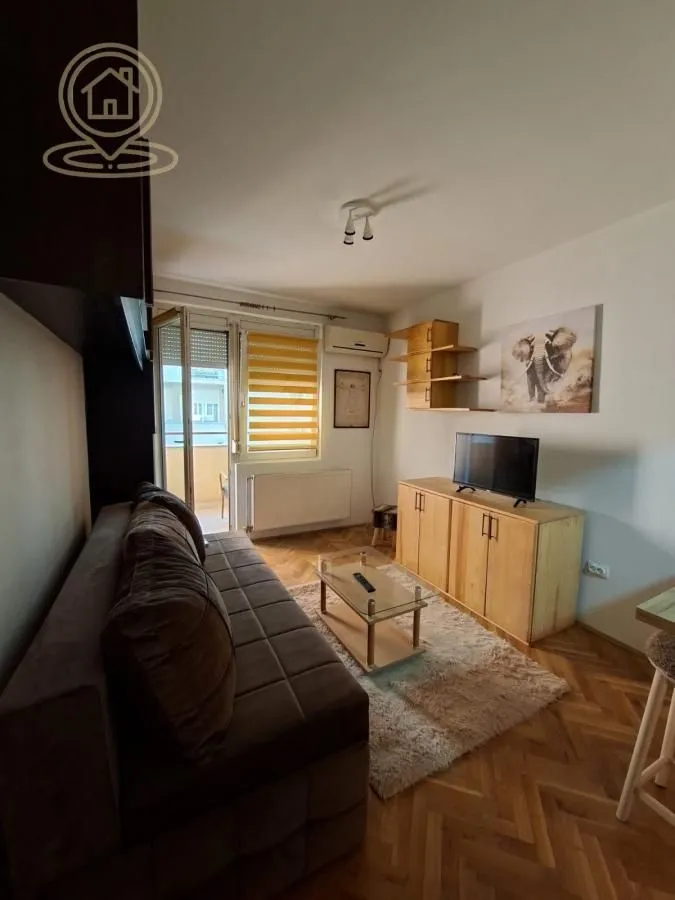 Izdavanje, jednosoban stan, 29m², Grbavica, Novi Sad Sve Podlokacije