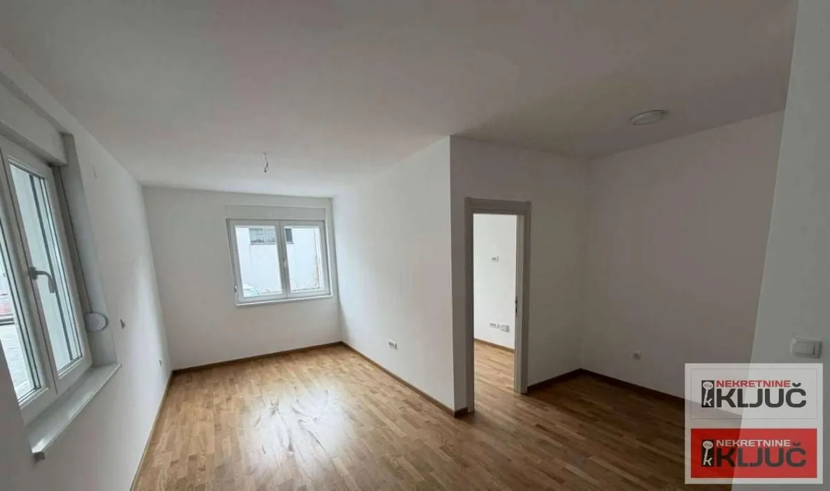 Prodaja, jednosoban stan, 37m², Adice, Novi Sad Sve Podlokacije