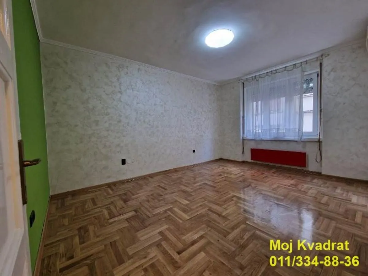Prodaja, jednosoban stan, 36m², Stari Grad, Beograd