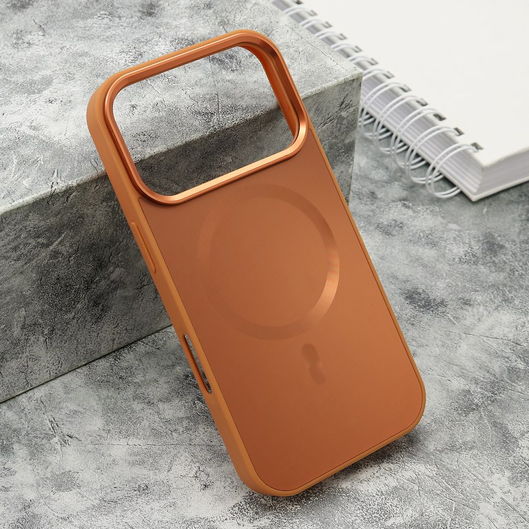Zastitna maska (futrola) COLOR METAL Magsafe - iPhone 17 Pro narandzasta (big camera) (MS)