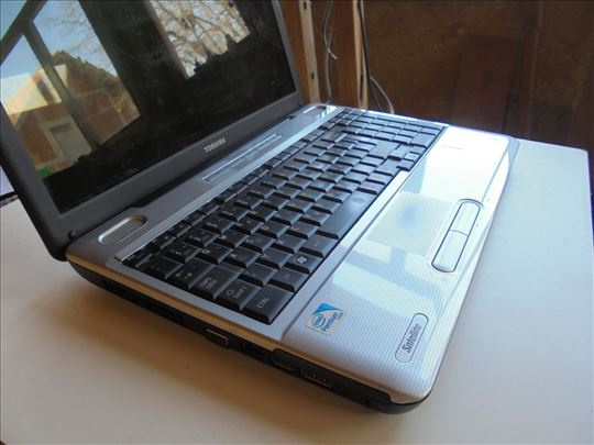 Toshiba L500
