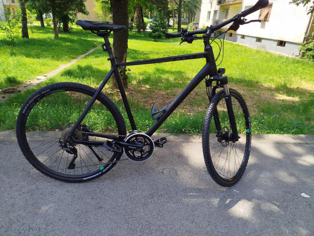 Cube cross allroad 61 cm xl xt oprema