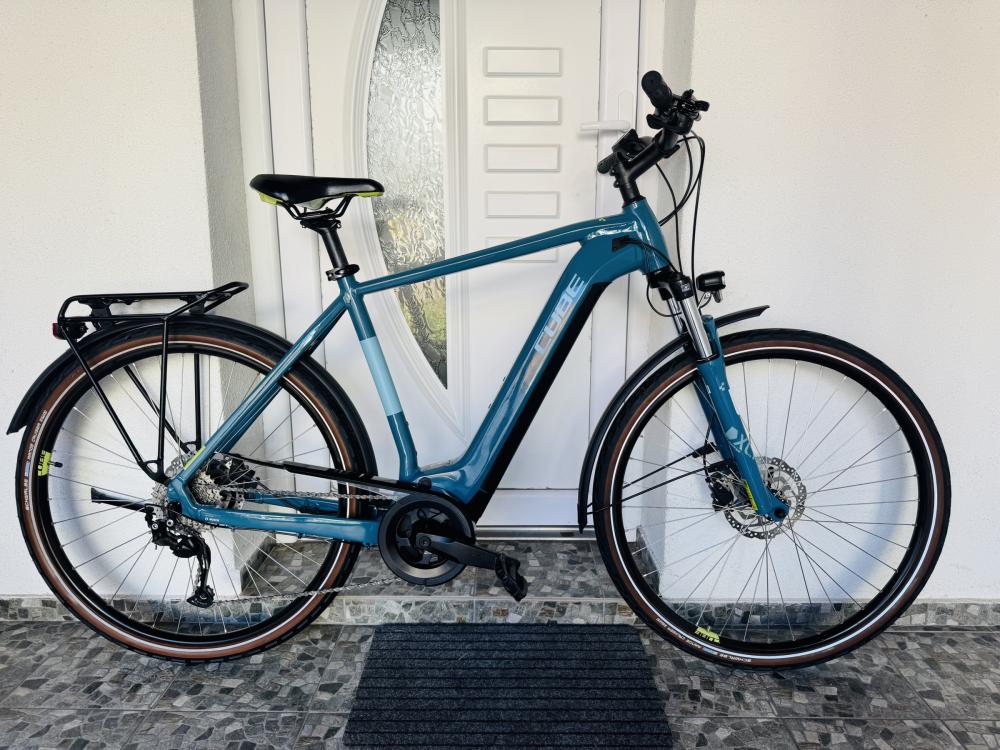 Cube Touring ON1. Bosch 500Wh ( 2023 ) 58cm NOVO