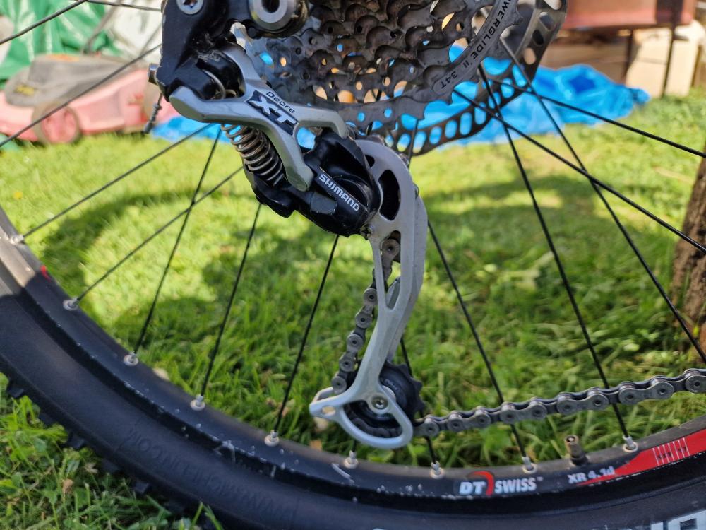 Trek Remedy 8