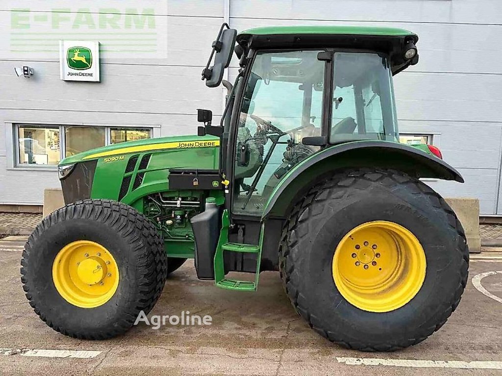 John Deere 5090m traktor točkaš