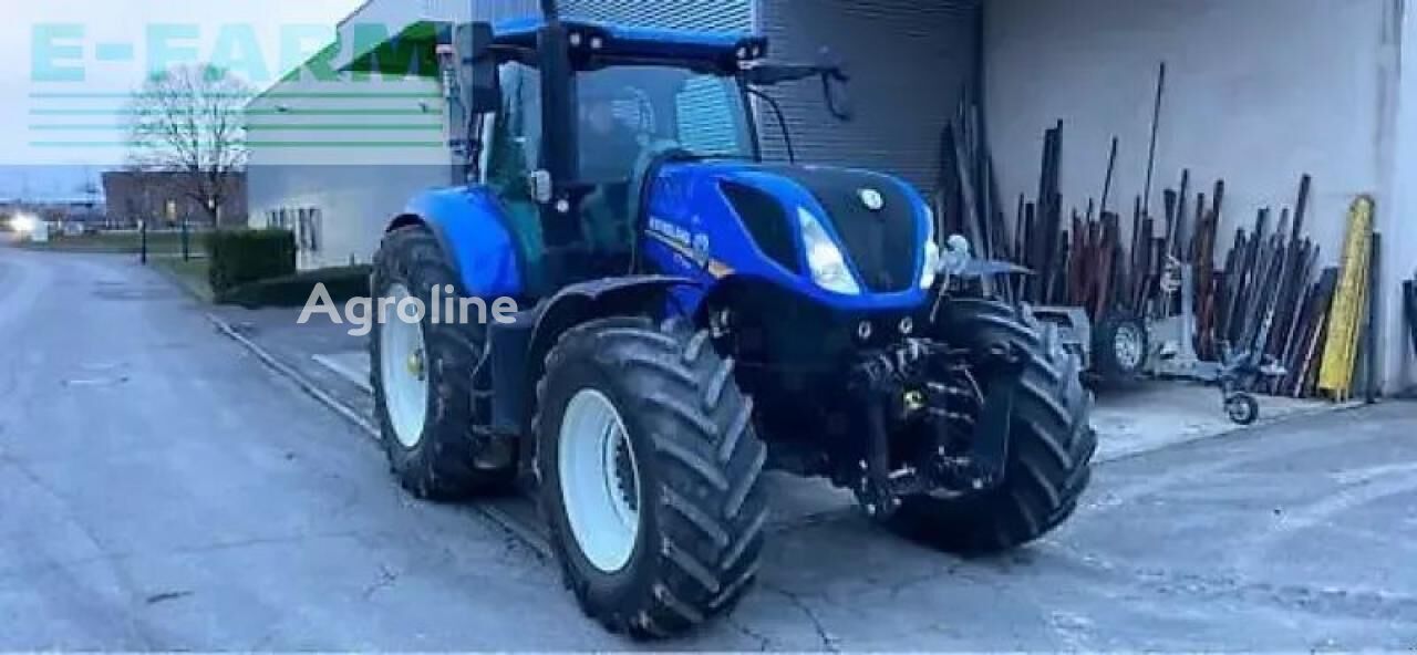 New Holland t7-245 powercommand traktor točkaš