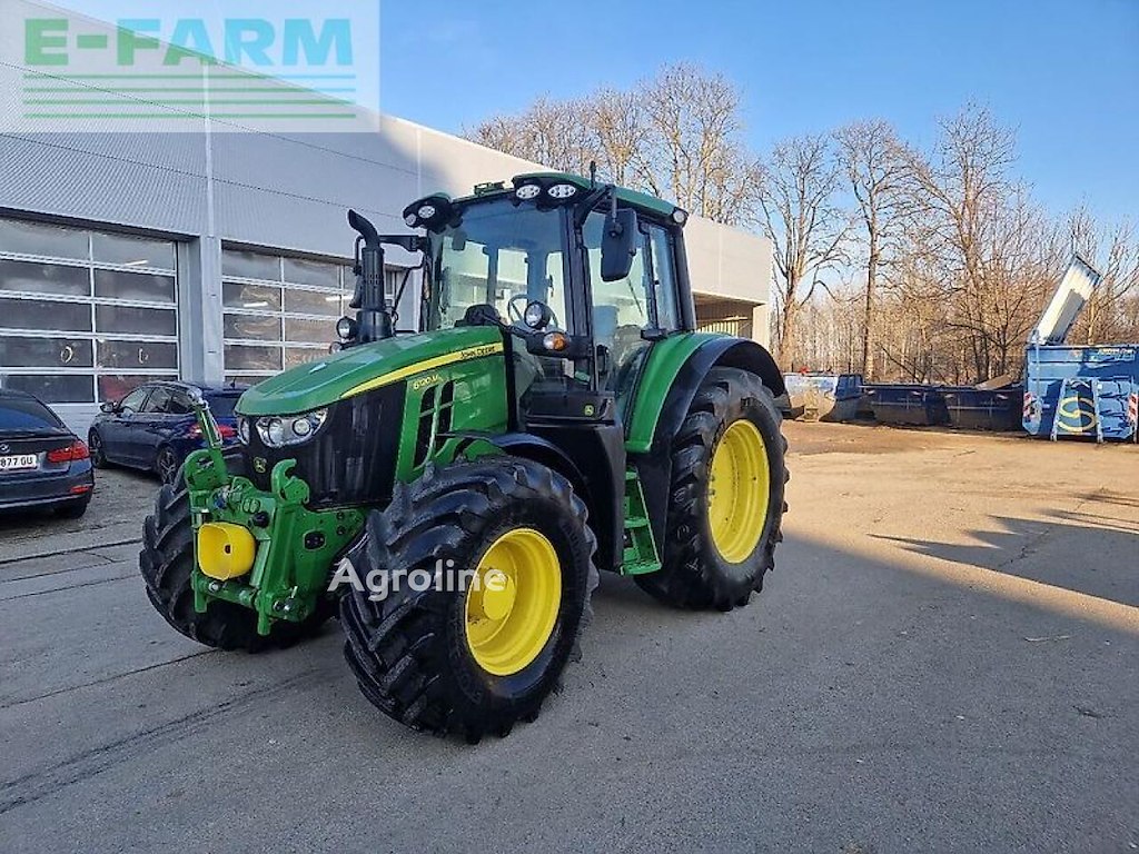 John Deere 6120m traktor točkaš