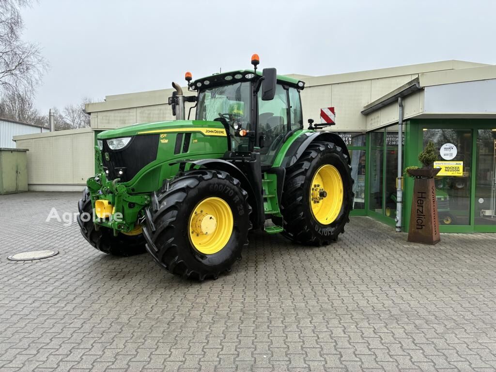 John Deere 6R215 traktor točkaš