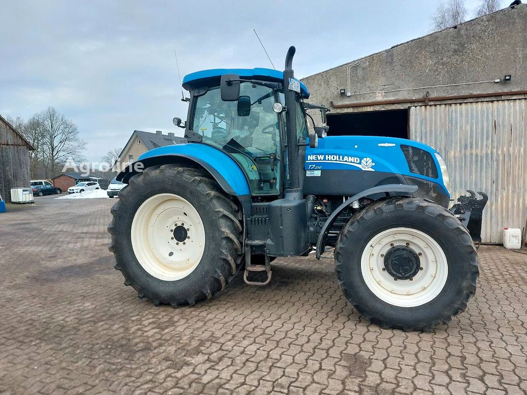 New Holland T7.210 Auto Command traktor točkaš