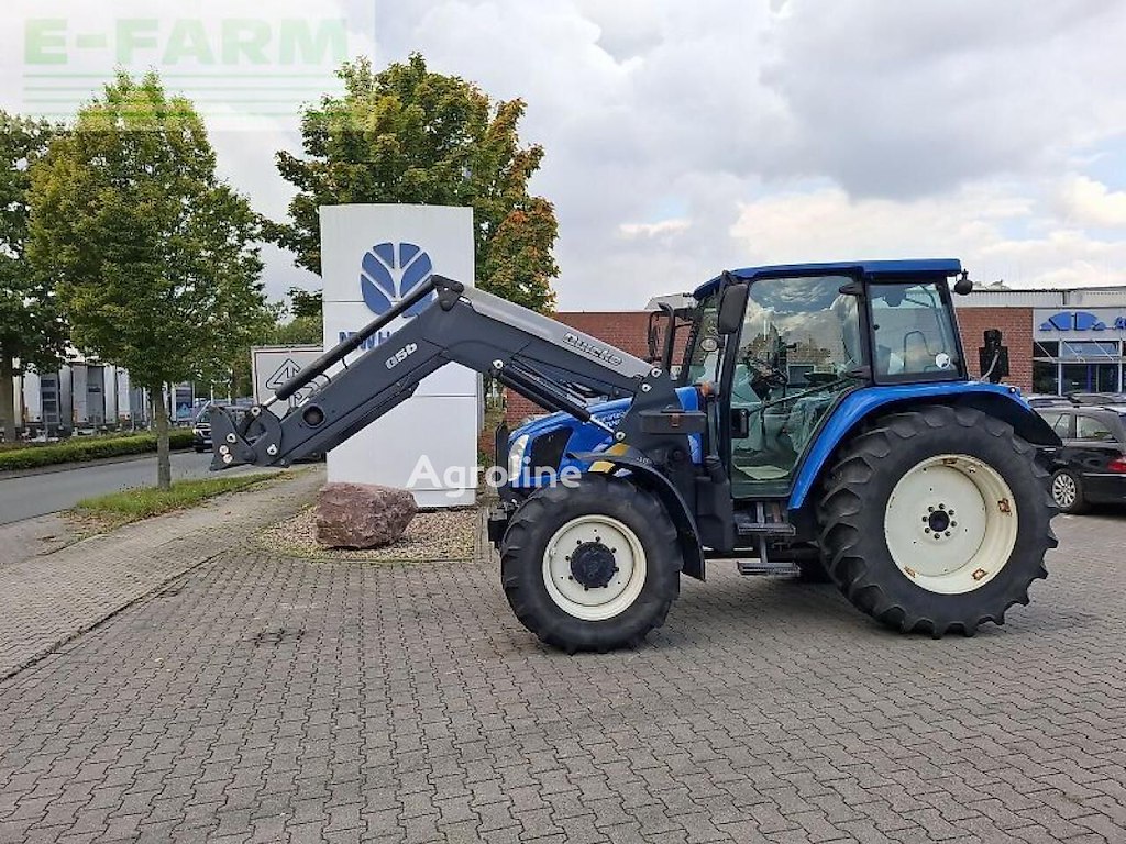 New Holland t5050 traktor točkaš