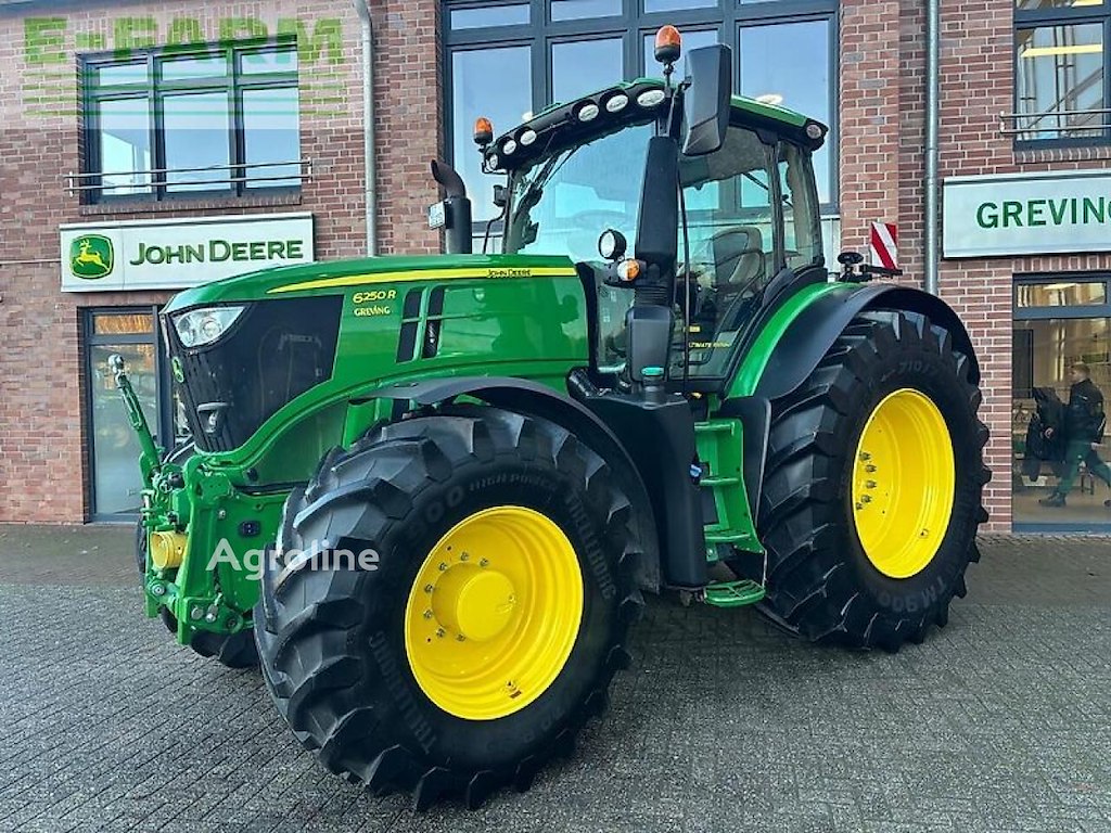 John Deere 6250r traktor točkaš