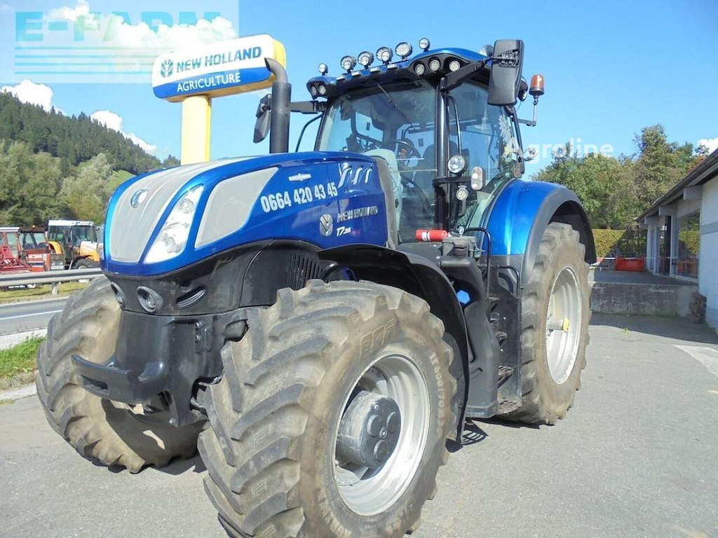 New Holland t7.315 traktor točkaš
