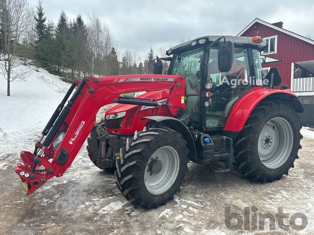 Prodaje se Massey 5713 S traktor točkaš na aukciji