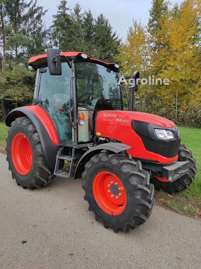 Novi Kubota M4073 traktor točkaš