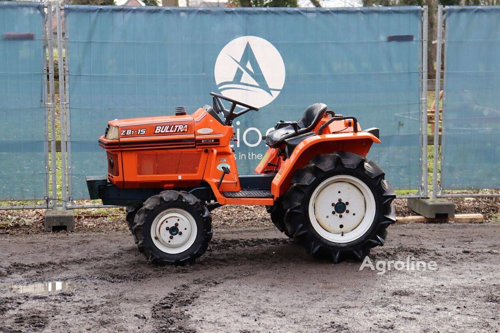 Prodaje se Kubota ZB1-15 traktor točkaš na aukciji