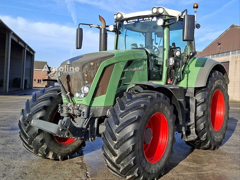 Prodaje se Fendt 828 Vario traktor točkaš na aukciji