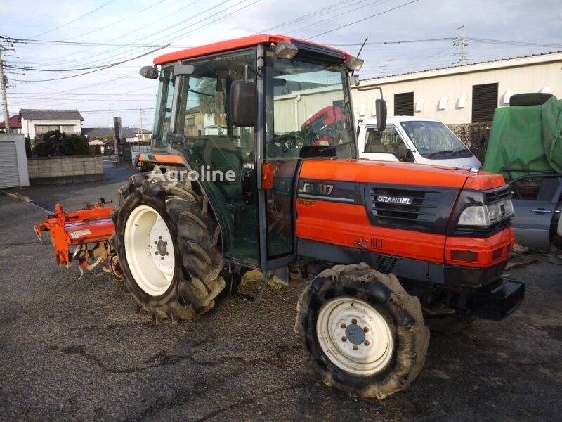 Kubota TRACTOR(Kubota) traktor točkaš