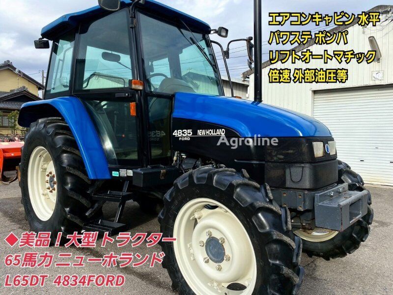 New Holland TRACTOR(NEW HOLLAND) traktor točkaš