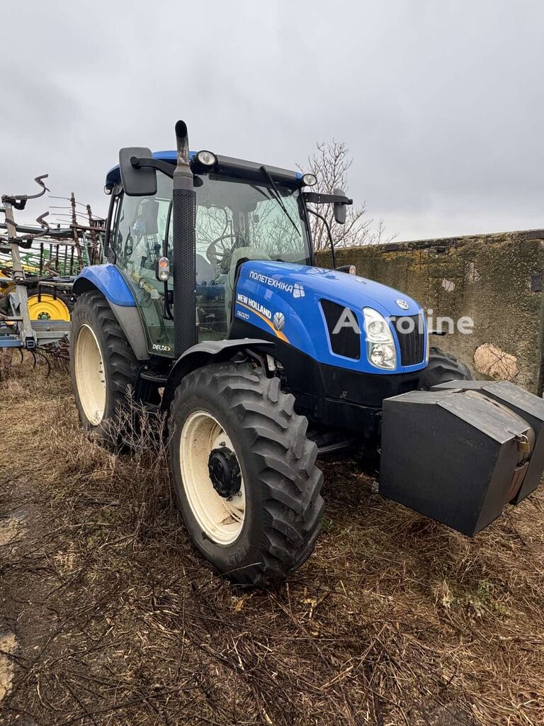 New Holland T6.020 traktor točkaš