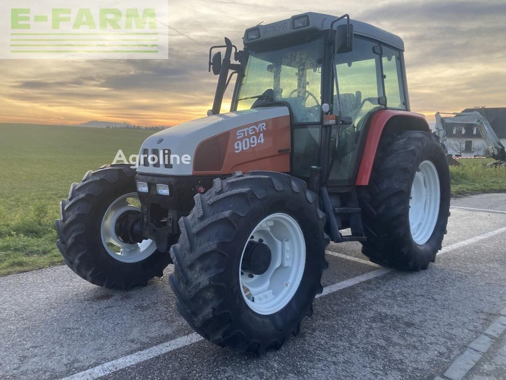 Steyr 9094 m a komfort traktor točkaš