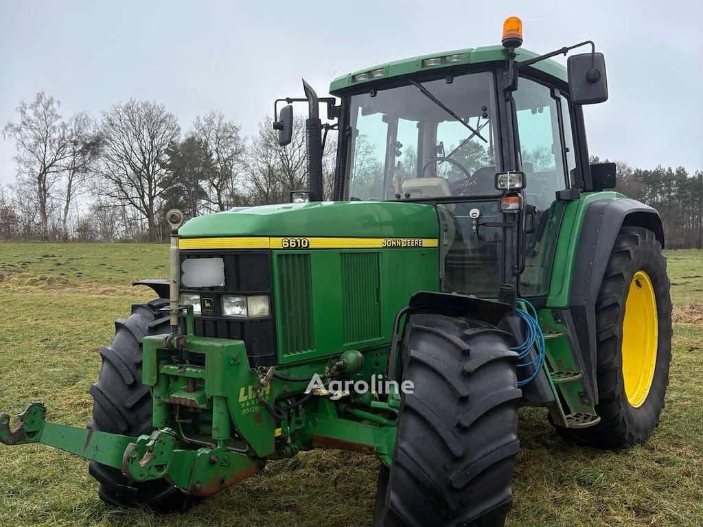 Prodaje se John Deere 6610 traktor točkaš na aukciji