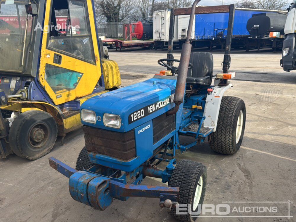 Prodaje se New Holland 1220 mini traktor na aukciji