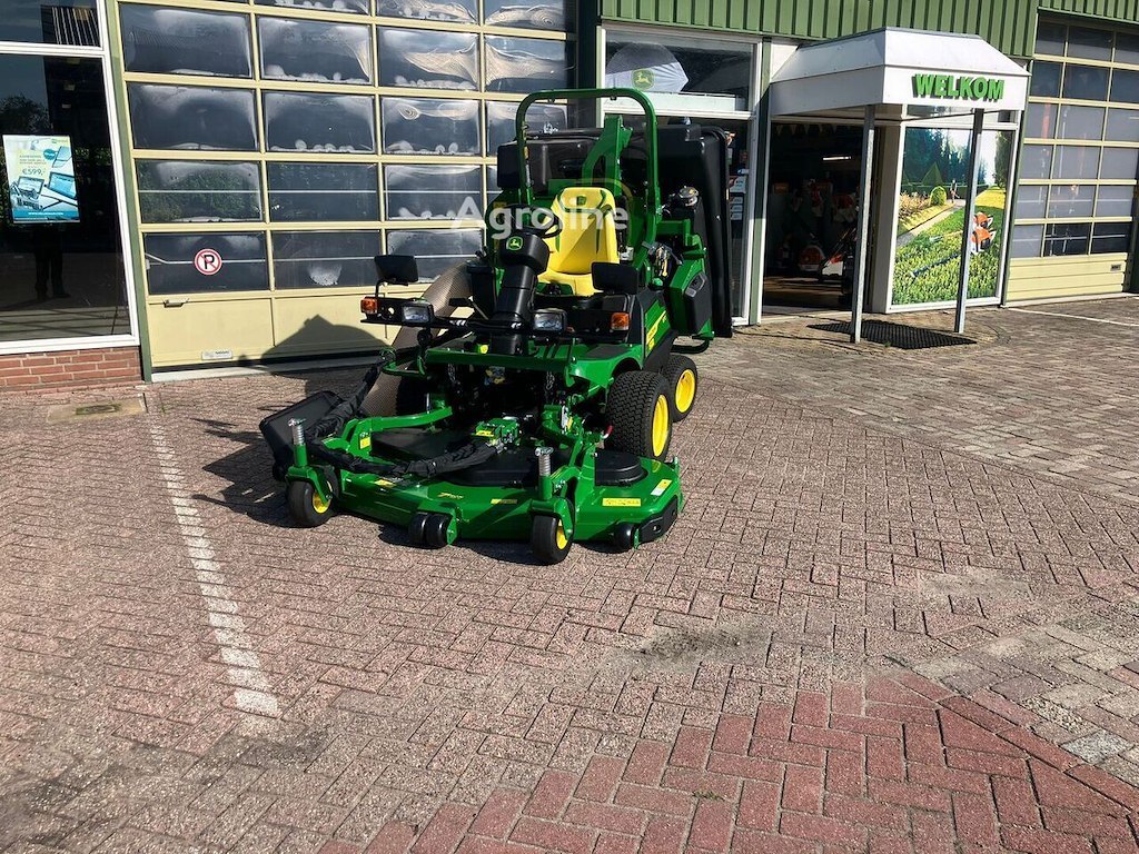 John Deere 1570 traktor kosilica
