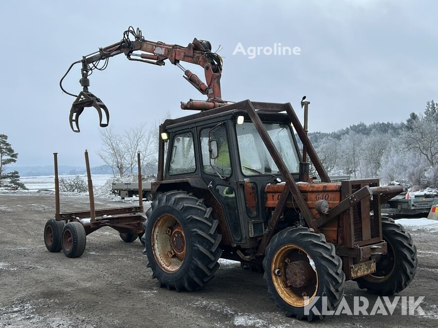 Prodaje se Fiat 640 DT šumarski traktor na aukciji