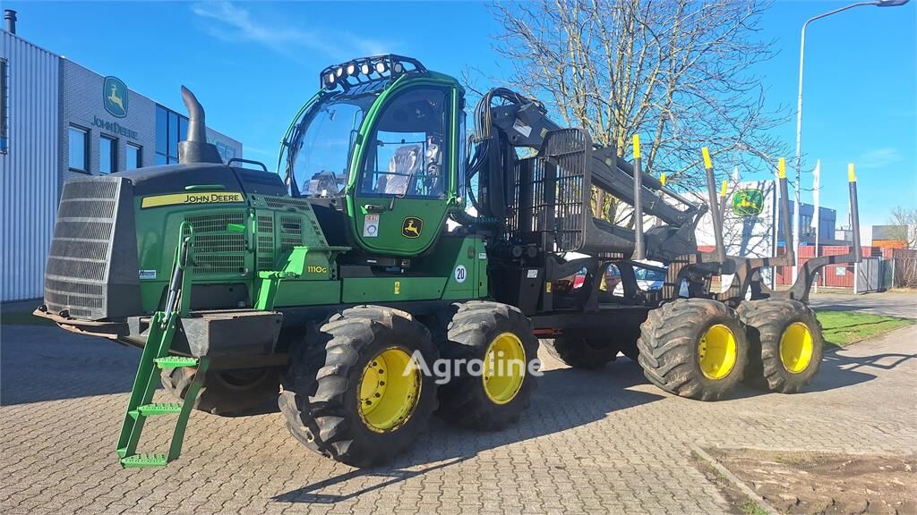 John Deere 1110G forvarder