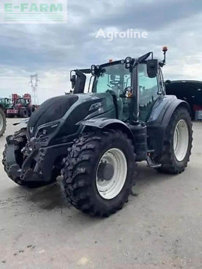 Valtra T234 traktor točkaš