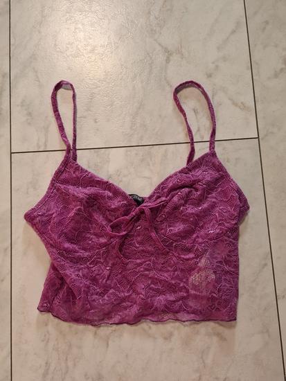 BERSHKA ljubicasti crop top M/38