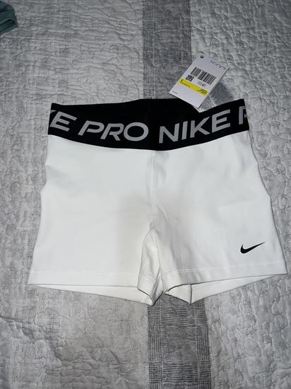 Nike Pro Women's Shorts vel. M NOVO