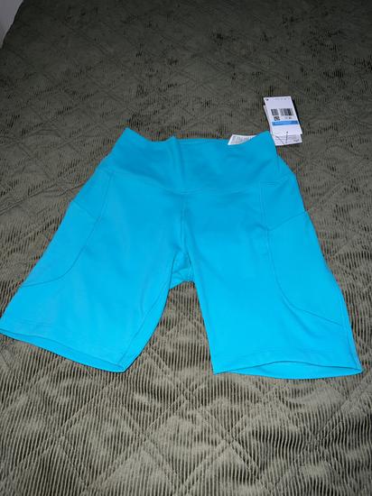 NIKE One High-Waisted Biker Shorts vel.M NOVO