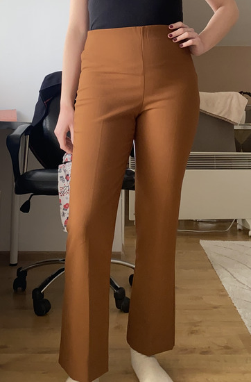 Snizene✨Mango✨ poslovne pantalone