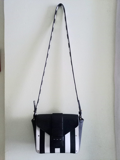 Pennyblack / Max Mara crossbody -snizenje