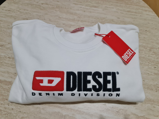 Diesel duks haljina original sada 10000 din