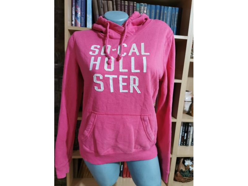 46. HOLLISTER OVERSIZE EKSTRA DUKS vel M,L