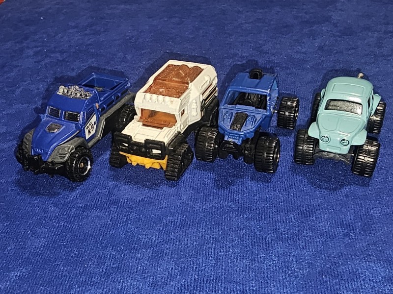 Matchbox lot autica