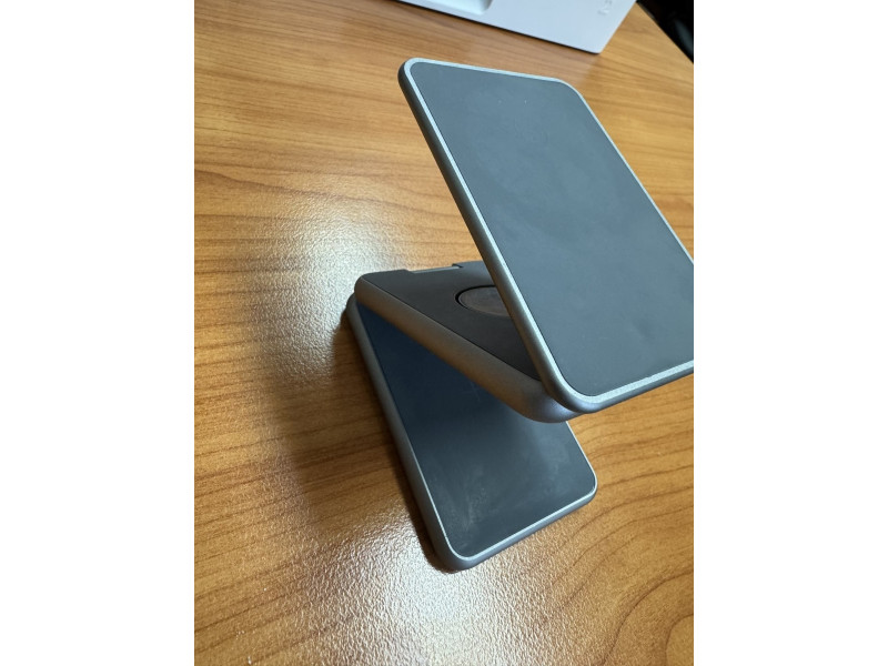 3 in 1 Foldable wireless charger