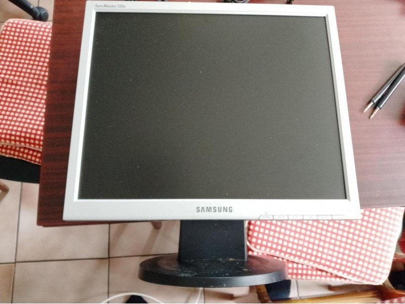 Monitor SAMSUNG SyncMaster 720n