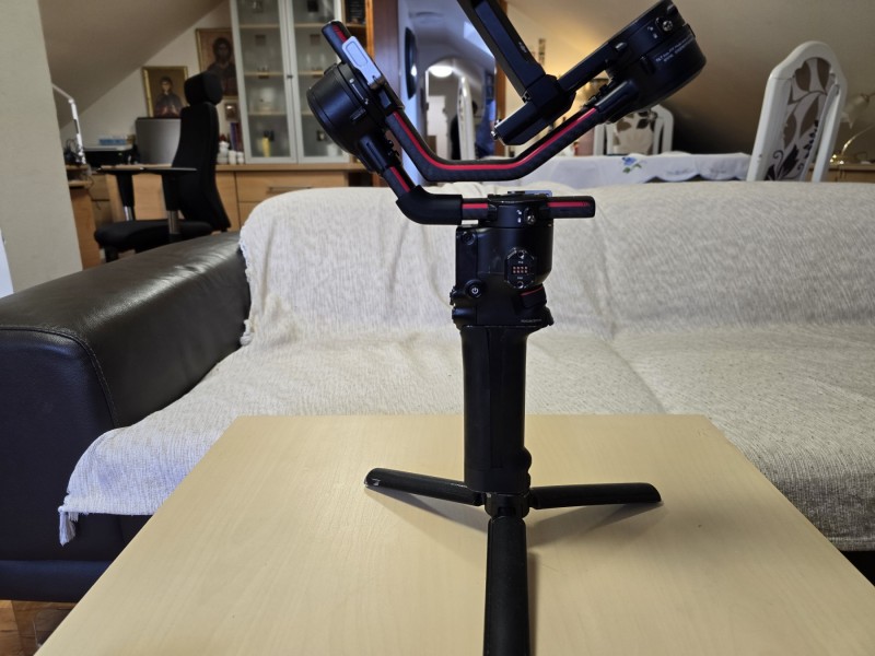 DJI Ronin S2 Camera Stabilizer